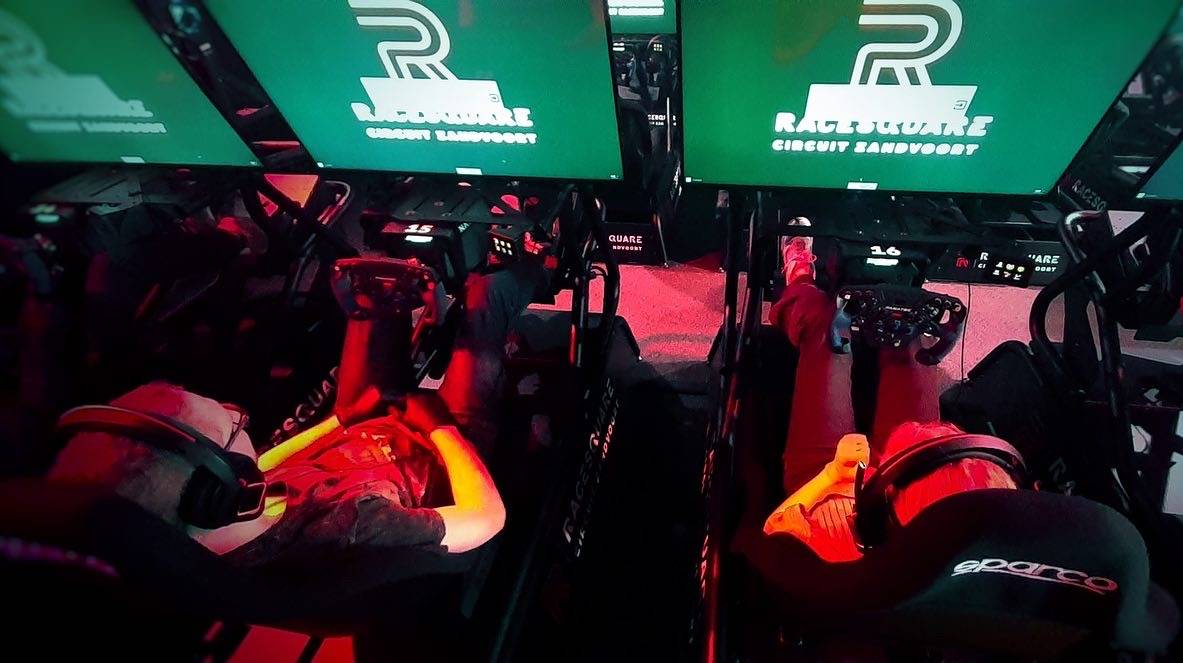 Racen in een F1 simulator op Circuit Zandvoort – Racesquare – Zaans leven
